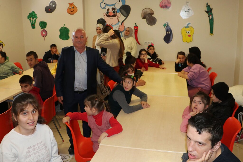 AK Parti Havza Belediye Başkan Aday Adayı Aydın Kaya: Her insan engelli ...