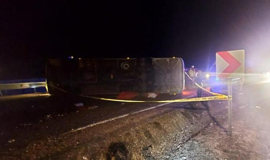 Deprem Bölgesinden Dönen Belediye Personellerini Taşıyan Otobüs ...