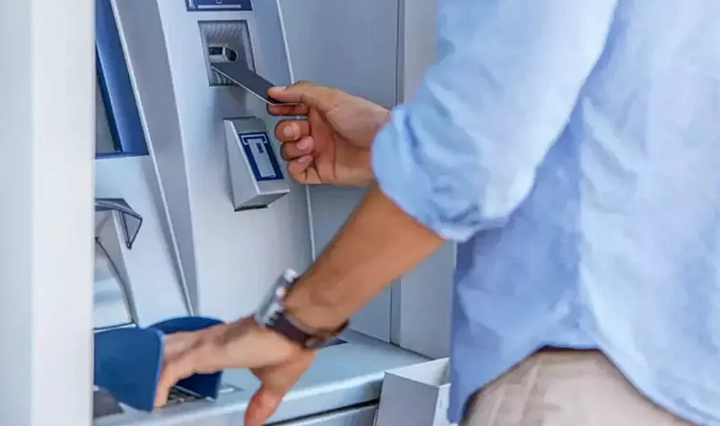 ATM’den Günlük Para Çekme Limitleri 2025’te Değişti - Samsun Halk Gazetesi